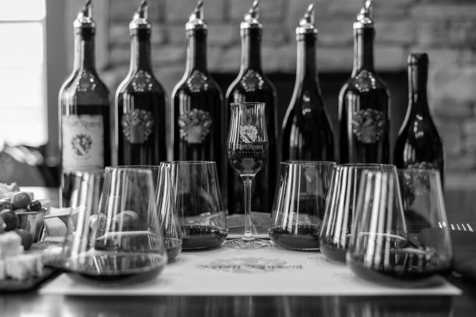 Inquire & Visit | Robert Renzoni Vineyards